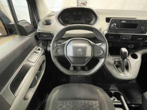 Grey Peugeot Rifter 2020 in Vilnius, with an engine capacity of 1.50 L and mileage of 114 thousand km for 9900 €, photo 13 on AUTOMOTO.COM.LV