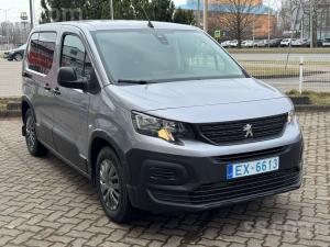 Pelēks Peugeot Rifter 2023 Rīga, ar dzinēja tilpumu 1.50 L un nobraukumu 21 tūkst. km par 26450 €, foto  vietnē AUTOMOTO.COM.LV