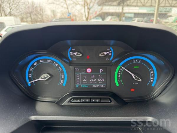 Pelēks Peugeot Rifter 2023 Rīga, ar dzinēja tilpumu 1.50 L un nobraukumu 21 tūkst. km par 26450 €, foto 10 vietnē AUTOMOTO.COM.LV