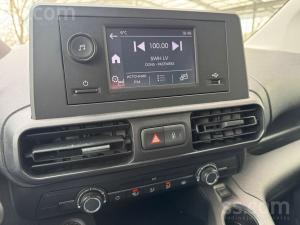 Pelēks Peugeot Rifter 2023 Rīga, ar dzinēja tilpumu 1.50 L un nobraukumu 21 tūkst. km par 26450 €, foto 12 vietnē AUTOMOTO.COM.LV