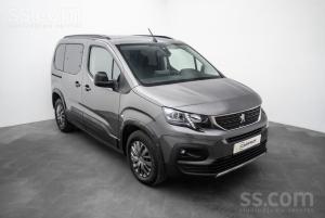 Серый Пежо Rifter 2023 в Таллин, объемом двигателя 1.50 л и пробегом 30 тыс. км за 22999 €, фото 4 на AUTOMOTO.COM.LV