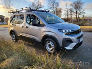Pelēks Peugeot Rifter 2024 Rīga, ar dzinēja tilpumu 1.50 L un nobraukumu 32 tūkst. km par 20000 €, foto 11 vietnē AUTOMOTO.COM.LV