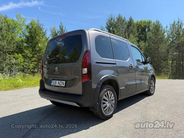 Серый Пежо Rifter 2022 в Таллин, объемом двигателя 1.50 л и пробегом 123 тыс. км за 16000 €, фото 6 на AUTOMOTO.COM.LV