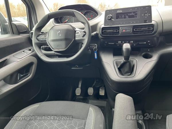 Серый Пежо Rifter 2020 в Курессааре, объемом двигателя 1.50 л и пробегом 88 тыс. км за 13190 €, фото 11 на AUTOMOTO.COM.LV