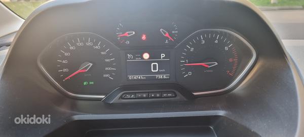 Grey Peugeot Rifter 2021 in Tallinn, with an engine capacity of 96.00 L and mileage of 15 thousand km for 19000 €, photo 5 on AUTOMOTO.COM.LV
