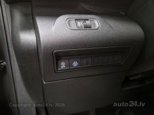 Pelēks Peugeot Rifter 2021 Tallina, ar dzinēja tilpumu 1.50 L un nobraukumu 100 tūkst. km par 13900 €, foto 15 vietnē AUTOMOTO.COM.LV