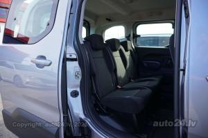 Grey Peugeot Rifter 2021 in Tallinn, with an engine capacity of 1.50 L and mileage of 150 thousand km for 12900 €, photo 7 on AUTOMOTO.COM.LV
