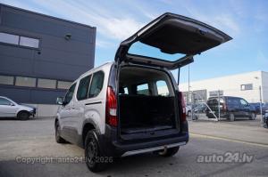 Grey Peugeot Rifter 2021 in Tallinn, with an engine capacity of 1.50 L and mileage of 150 thousand km for 12900 €, photo 8 on AUTOMOTO.COM.LV