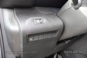 Grey Peugeot Rifter 2021 in Tallinn, with an engine capacity of 1.50 L and mileage of 150 thousand km for 12900 €, photo 13 on AUTOMOTO.COM.LV