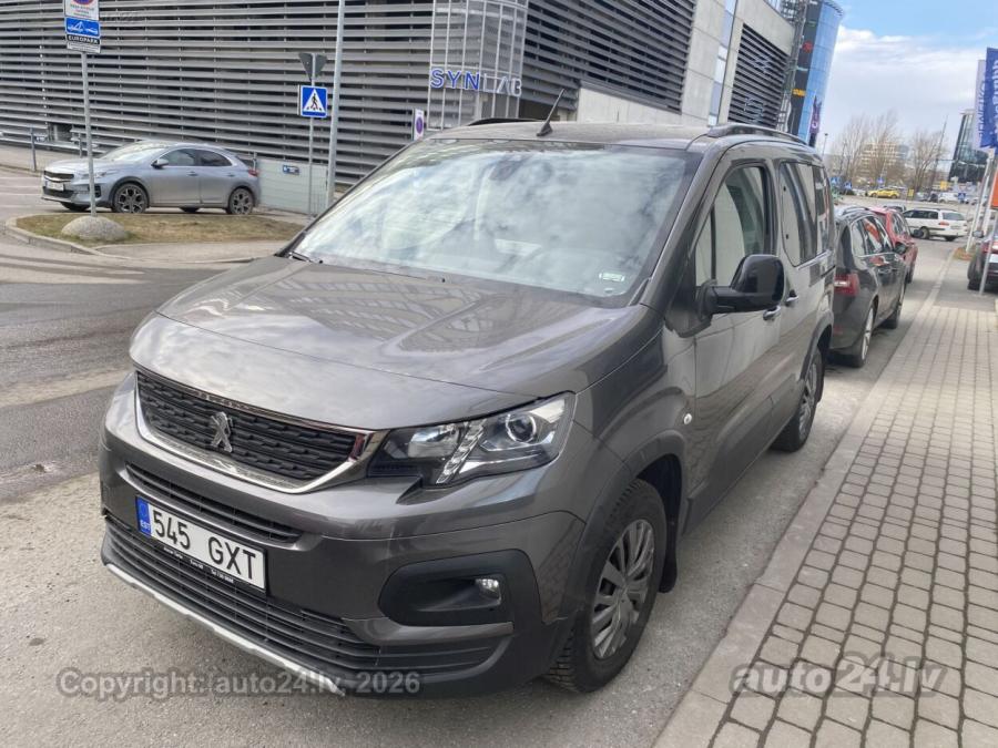 Pelēks Peugeot Rifter 2023 Tallina, ar dzinēja tilpumu 1.50 L un nobraukumu 35 tūkst. km par 21900 €, foto 1 vietnē AUTOMOTO.COM.LV