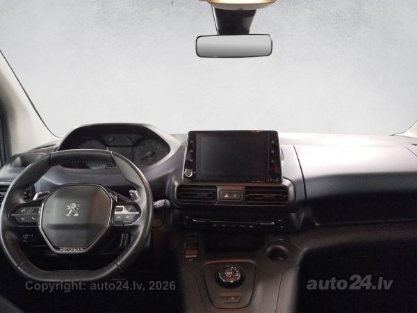 Pelēks Peugeot Rifter 2023 Tallina, ar dzinēja tilpumu 1.50 L un nobraukumu 61 tūkst. km par 19990 €, foto 5 vietnē AUTOMOTO.COM.LV