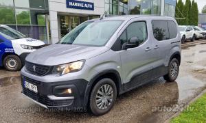 Pelēks Peugeot Rifter 2023 Pērnava, ar dzinēja tilpumu 1.50 L un nobraukumu 50 tūkst. km par 18990 €, foto  vietnē AUTOMOTO.COM.LV