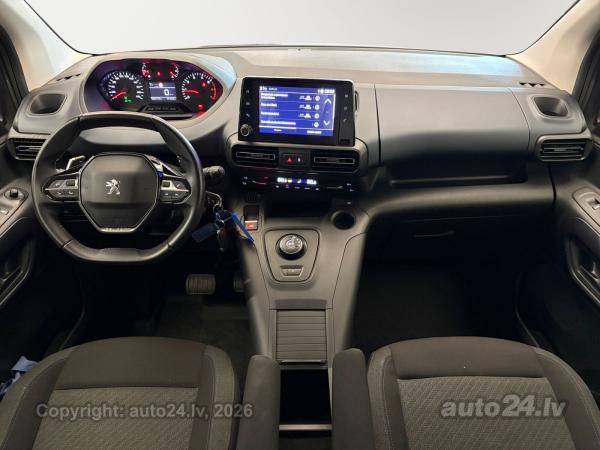 Pelēks Peugeot Rifter 2023 Tallina, ar dzinēja tilpumu 1.50 L un nobraukumu 30 tūkst. km par 22900 €, foto 7 vietnē AUTOMOTO.COM.LV