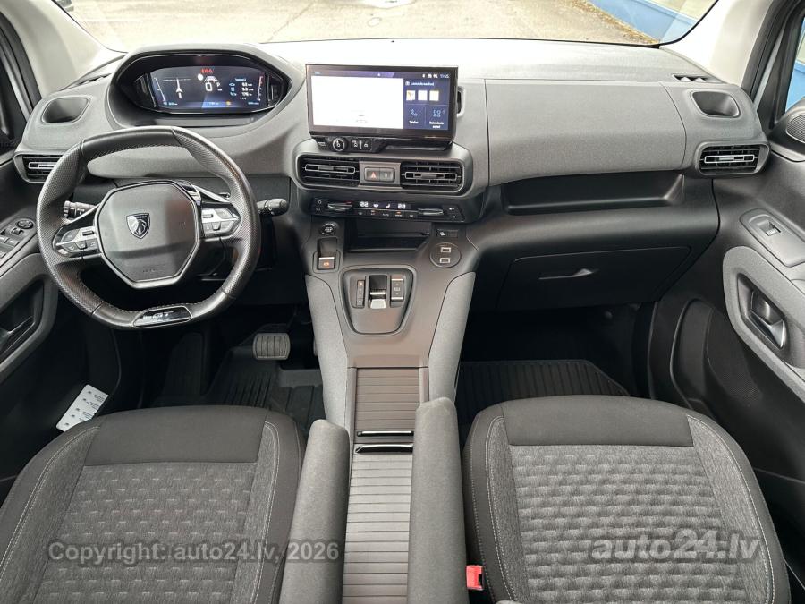Pelēks Peugeot Rifter 2024 Tallina, ar dzinēja tilpumu 1.50 L un nobraukumu 72 tūkst. km par 23990 €, foto 9 vietnē AUTOMOTO.COM.LV