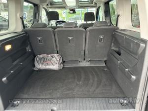 Pelēks Peugeot Rifter 2024 Tallina, ar dzinēja tilpumu 1.50 L un nobraukumu 72 tūkst. km par 23990 €, foto 15 vietnē AUTOMOTO.COM.LV