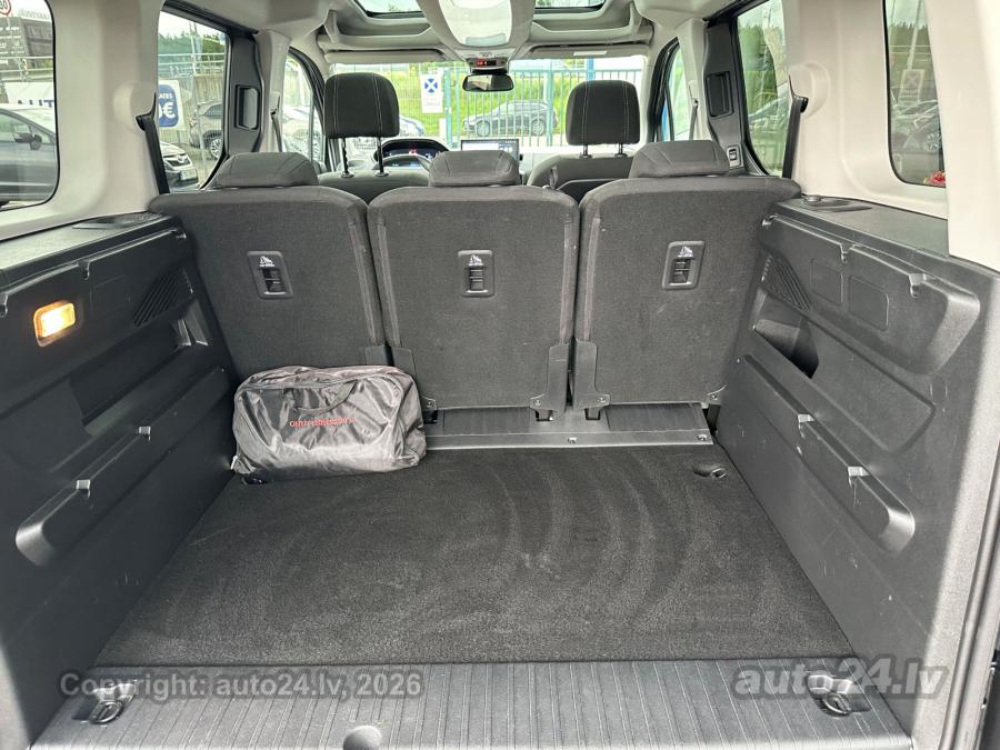 Pelēks Peugeot Rifter 2024 Tallina, ar dzinēja tilpumu 1.50 L un nobraukumu 72 tūkst. km par 23990 €, foto 15 vietnē AUTOMOTO.COM.LV