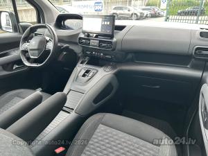 Pelēks Peugeot Rifter 2024 Tallina, ar dzinēja tilpumu 1.50 L un nobraukumu 72 tūkst. km par 23990 €, foto 16 vietnē AUTOMOTO.COM.LV