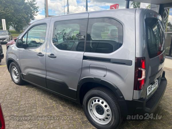Grey Peugeot Rifter 2026 in Rakvere, with an engine capacity of 1.50 L and mileage of 0 thousand km for 25900 €, photo 4 on AUTOMOTO.COM.LV