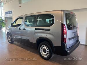 Pelēks Peugeot Rifter 2026 Kuresāre, ar dzinēja tilpumu 1.50 L un nobraukumu 0 tūkst. km par 25500 €, foto 5 vietnē AUTOMOTO.COM.LV