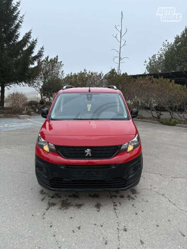 Peugeot Rifter 2019 Kretinga, ar dzinēja tilpumu 1.50 L un nobraukumu 142 tūkst. km par 10250 €, foto 1 vietnē AUTOMOTO.COM.LV