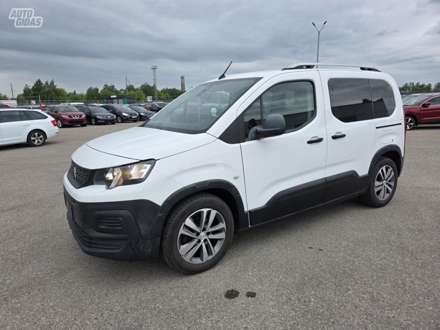 Peugeot Rifter 2019 Marijampole, ar dzinēja tilpumu 1.50 L un nobraukumu 219 tūkst. km par 6990 €, foto 3 vietnē AUTOMOTO.COM.LV