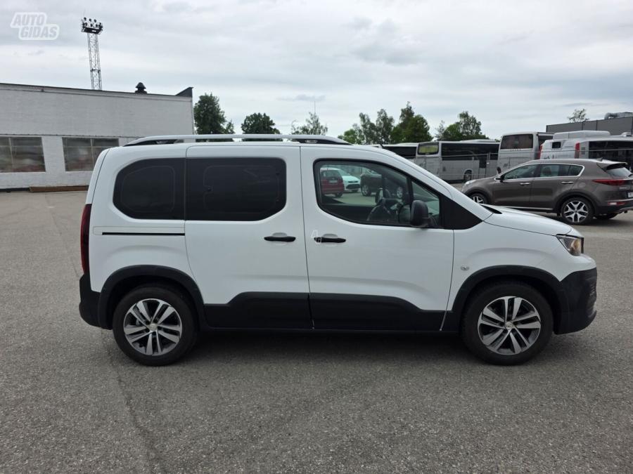Peugeot Rifter 2019 Marijampole, ar dzinēja tilpumu 1.50 L un nobraukumu 219 tūkst. km par 6990 €, foto 15 vietnē AUTOMOTO.COM.LV