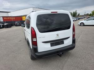 Peugeot Rifter 2019 Marijampole, ar dzinēja tilpumu 1.50 L un nobraukumu 219 tūkst. km par 6990 €, foto 9 vietnē AUTOMOTO.COM.LV