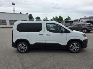 Peugeot Rifter 2019 Marijampole, ar dzinēja tilpumu 1.50 L un nobraukumu 219 tūkst. km par 6990 €, foto 15 vietnē AUTOMOTO.COM.LV