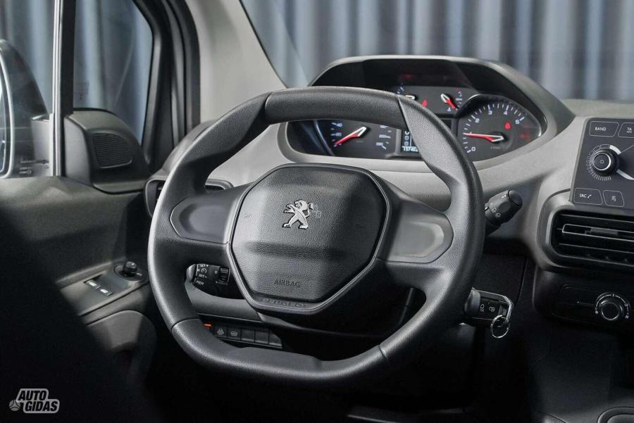 Peugeot Rifter 2020 in Marijampole, with an engine capacity of 1.50 L and mileage of 157 thousand km for 9950 €, photo 17 on AUTOMOTO.COM.LV