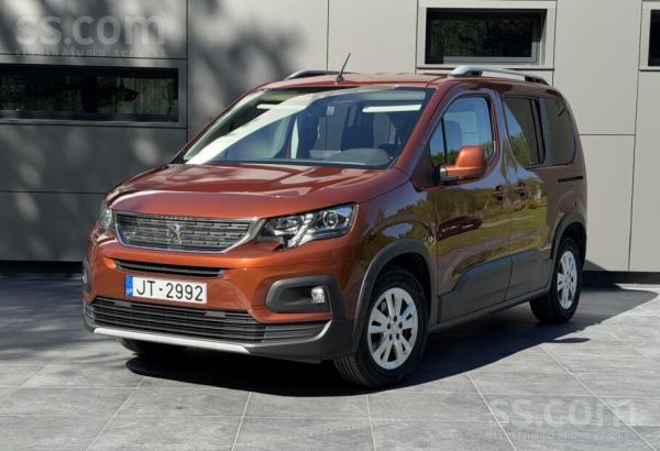 Oranžs Peugeot Rifter 2018 Rīga, ar dzinēja tilpumu 1.50 L un nobraukumu 160 tūkst. km par 10200 €, foto 1 vietnē AUTOMOTO.COM.LV
