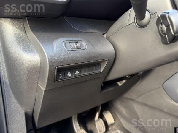 Oranžs Peugeot Rifter 2018 Rīga, ar dzinēja tilpumu 1.50 L un nobraukumu 160 tūkst. km par 10200 €, foto 9 vietnē AUTOMOTO.COM.LV