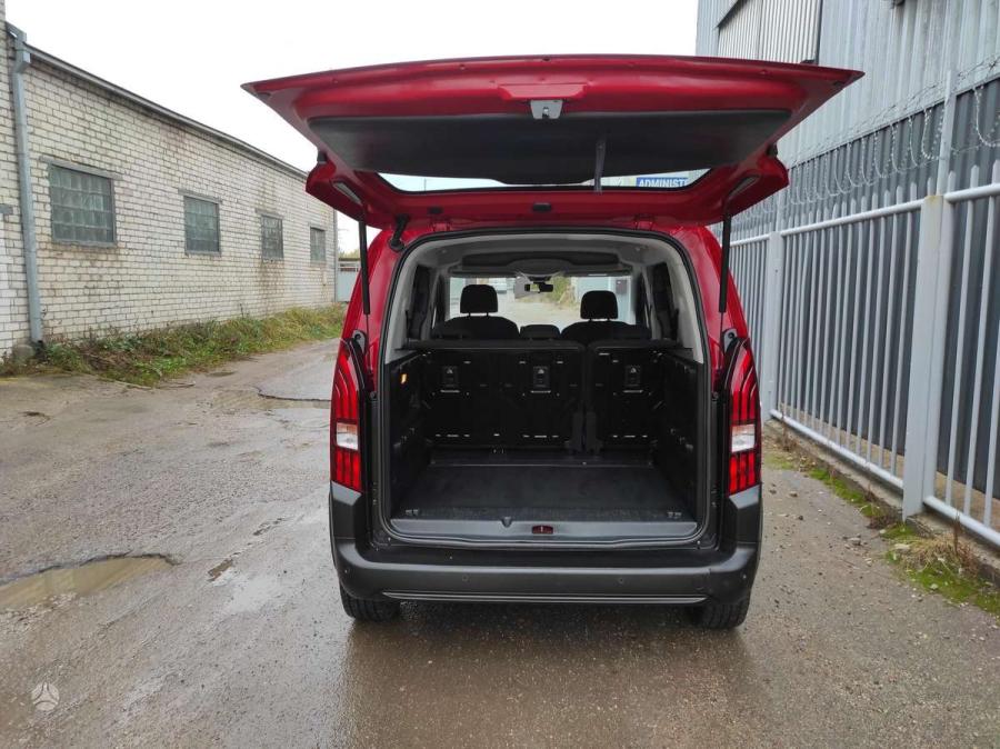 Sarkans Peugeot Rifter 2019 Kauņa, ar dzinēja tilpumu 1.50 L un nobraukumu 232 tūkst. km par 8650 €, foto 13 vietnē AUTOMOTO.COM.LV