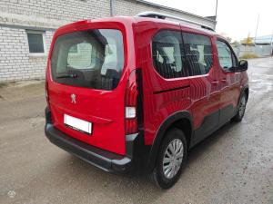Sarkans Peugeot Rifter 2019 Kauņa, ar dzinēja tilpumu 1.50 L un nobraukumu 232 tūkst. km par 8650 €, foto 7 vietnē AUTOMOTO.COM.LV