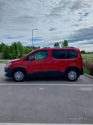 Red Peugeot Rifter 2019 in Tartu, with an engine capacity of 1.50 L and mileage of 231 thousand km for 8500 €, photo 5 on AUTOMOTO.COM.LV