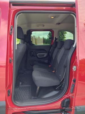 Red Peugeot Rifter 2019 in Tartu, with an engine capacity of 1.50 L and mileage of 231 thousand km for 8500 €, photo 7 on AUTOMOTO.COM.LV