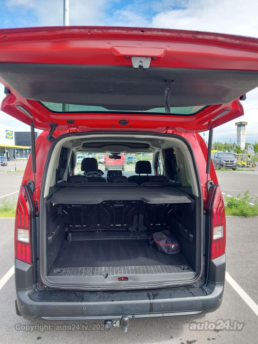 Red Peugeot Rifter 2019 in Tartu, with an engine capacity of 1.50 L and mileage of 231 thousand km for 8500 €, photo 12 on AUTOMOTO.COM.LV