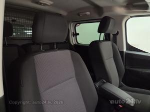 Белый Пежо Rifter 2021 в Таллин, объемом двигателя 1.50 л и пробегом 110 тыс. км за 10900 €, фото 16 на AUTOMOTO.COM.LV