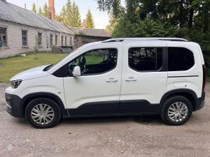 Белый Пежо Rifter 2019 в Утена, объемом двигателя 1.50 л и пробегом 70 тыс. км за 8200 €, фото 11 на AUTOMOTO.COM.LV