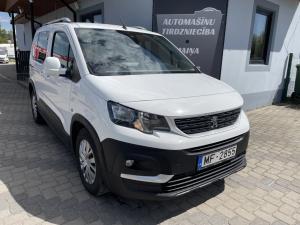Белый Пежо Rifter 2019 в Рига, объемом двигателя 1.50 л и пробегом 170 тыс. км за 9990 €, фото  на AUTOMOTO.COM.LV