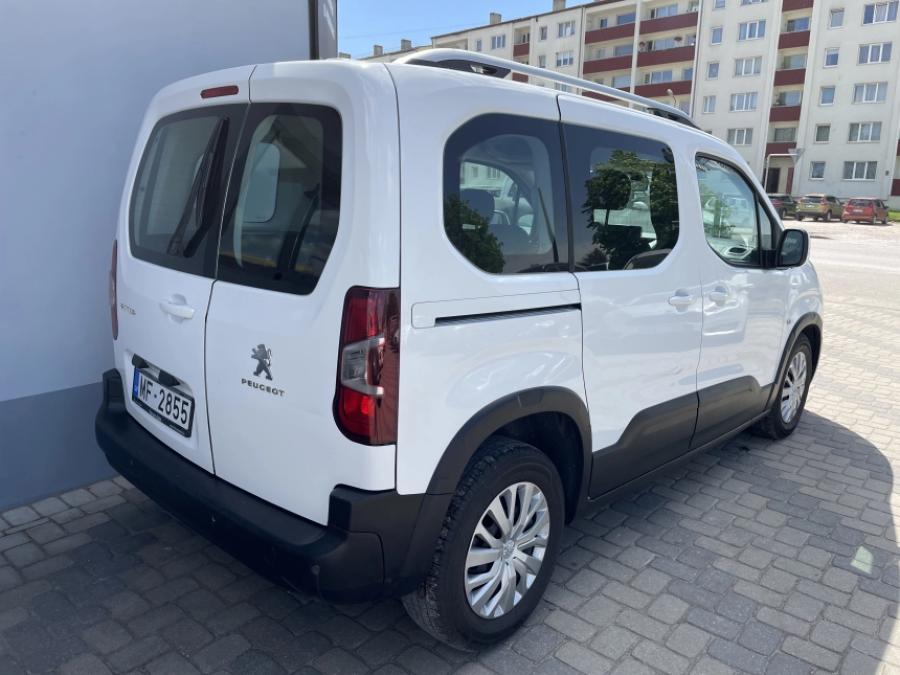 Balts Peugeot Rifter 2019 Rīga, ar dzinēja tilpumu 1.50 L un nobraukumu 170 tūkst. km par 9990 €, foto 6 vietnē AUTOMOTO.COM.LV