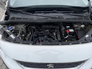 Balts Peugeot Rifter 2019 Rīga, ar dzinēja tilpumu 1.50 L un nobraukumu 170 tūkst. km par 9990 €, foto 33 vietnē AUTOMOTO.COM.LV