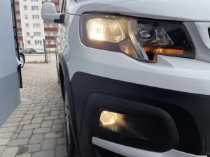 Balts Peugeot Rifter 2019 Rīga, ar dzinēja tilpumu 1.50 L un nobraukumu 170 tūkst. km par 9990 €, foto 50 vietnē AUTOMOTO.COM.LV