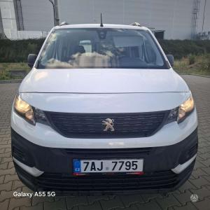 Balts Peugeot Rifter 2019 Viļņa, ar dzinēja tilpumu 1.50 L un nobraukumu 252 tūkst. km par 8190 €, foto 4 vietnē AUTOMOTO.COM.LV