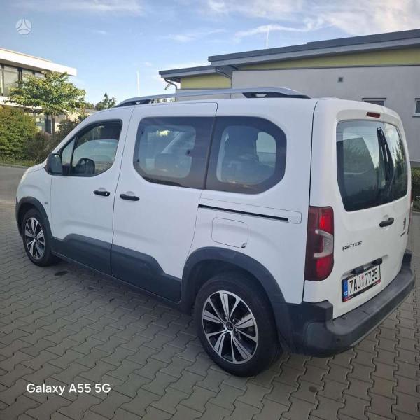 Balts Peugeot Rifter 2019 Viļņa, ar dzinēja tilpumu 1.50 L un nobraukumu 252 tūkst. km par 8190 €, foto 7 vietnē AUTOMOTO.COM.LV
