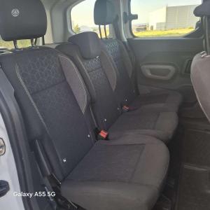 Balts Peugeot Rifter 2019 Viļņa, ar dzinēja tilpumu 1.50 L un nobraukumu 252 tūkst. km par 8190 €, foto 24 vietnē AUTOMOTO.COM.LV