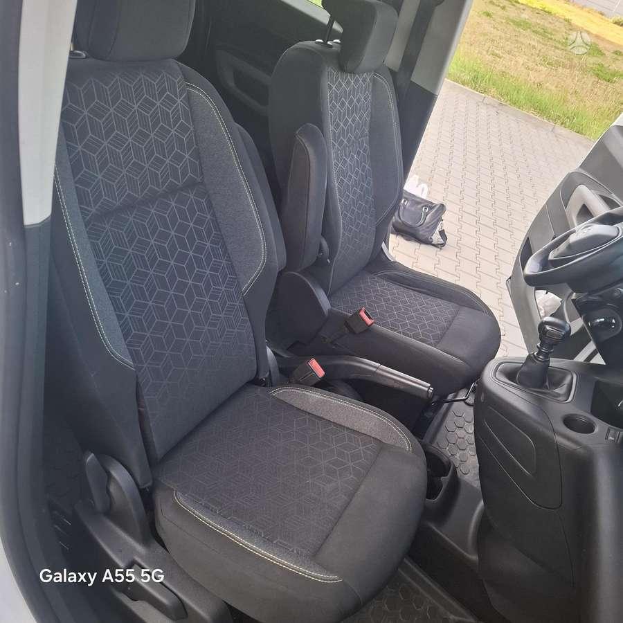 Balts Peugeot Rifter 2019 Viļņa, ar dzinēja tilpumu 1.50 L un nobraukumu 252 tūkst. km par 8190 €, foto 29 vietnē AUTOMOTO.COM.LV