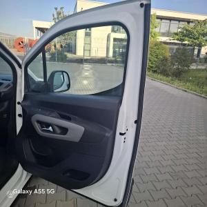Balts Peugeot Rifter 2019 Viļņa, ar dzinēja tilpumu 1.50 L un nobraukumu 252 tūkst. km par 8190 €, foto 30 vietnē AUTOMOTO.COM.LV