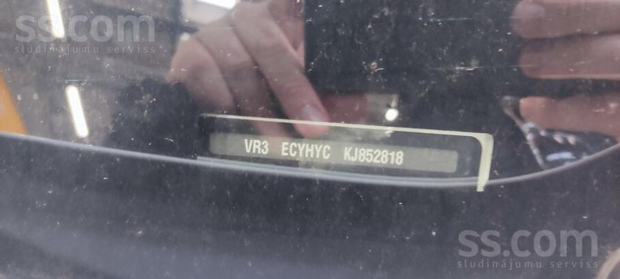 White Peugeot Rifter 2020 in Riga, with an engine capacity of 1.50 L and mileage of 250 thousand km for 7999 €, photo 18 on AUTOMOTO.COM.LV