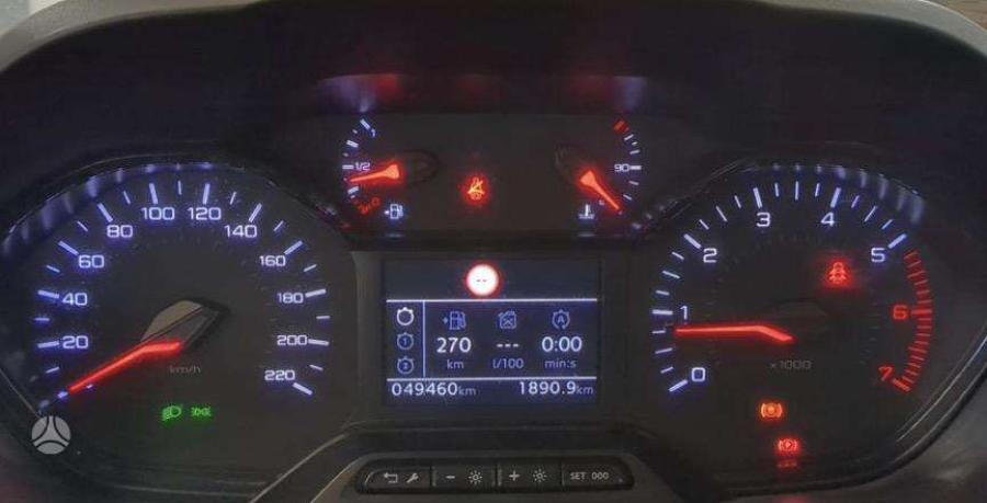 White Peugeot Rifter 2022 in Vilnius, with an engine capacity of 1.20 L and mileage of 49 thousand km for 12099 €, photo 9 on AUTOMOTO.COM.LV