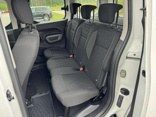 Balts Peugeot Rifter 2019 Viļņa, ar dzinēja tilpumu 1.50 L un nobraukumu 261 tūkst. km par 11500 €, foto 6 vietnē AUTOMOTO.COM.LV